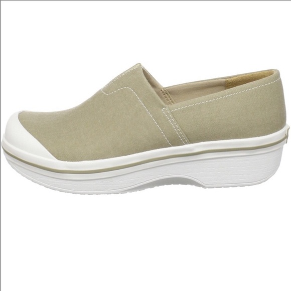 Dansko | Shoes | Dansko Vesta Canvas Clog Size 26 | Poshmark
